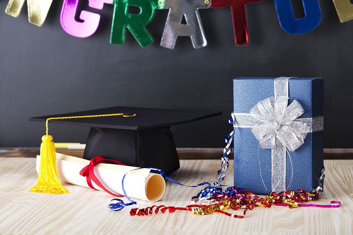 8 Unique Graduation Gift Ideas for Westchester Grads