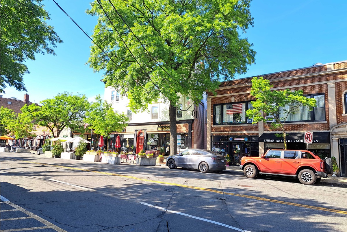 How to Spend a Perfect Saturday in Larchmont