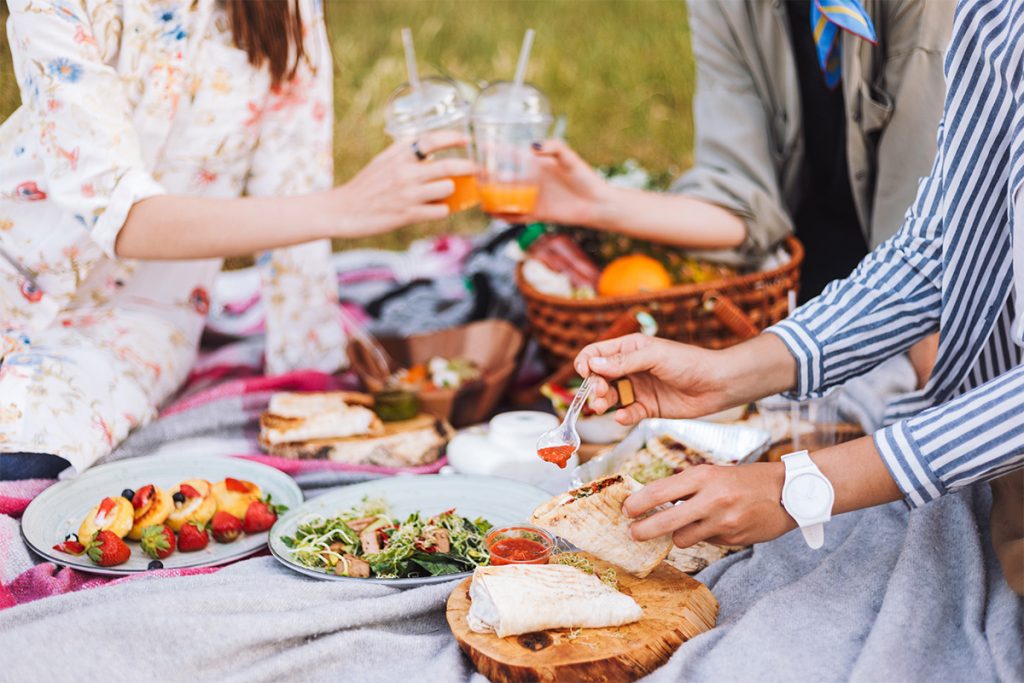 Where to Grab Grub to Go for a Picnic or Hike in Westchester
