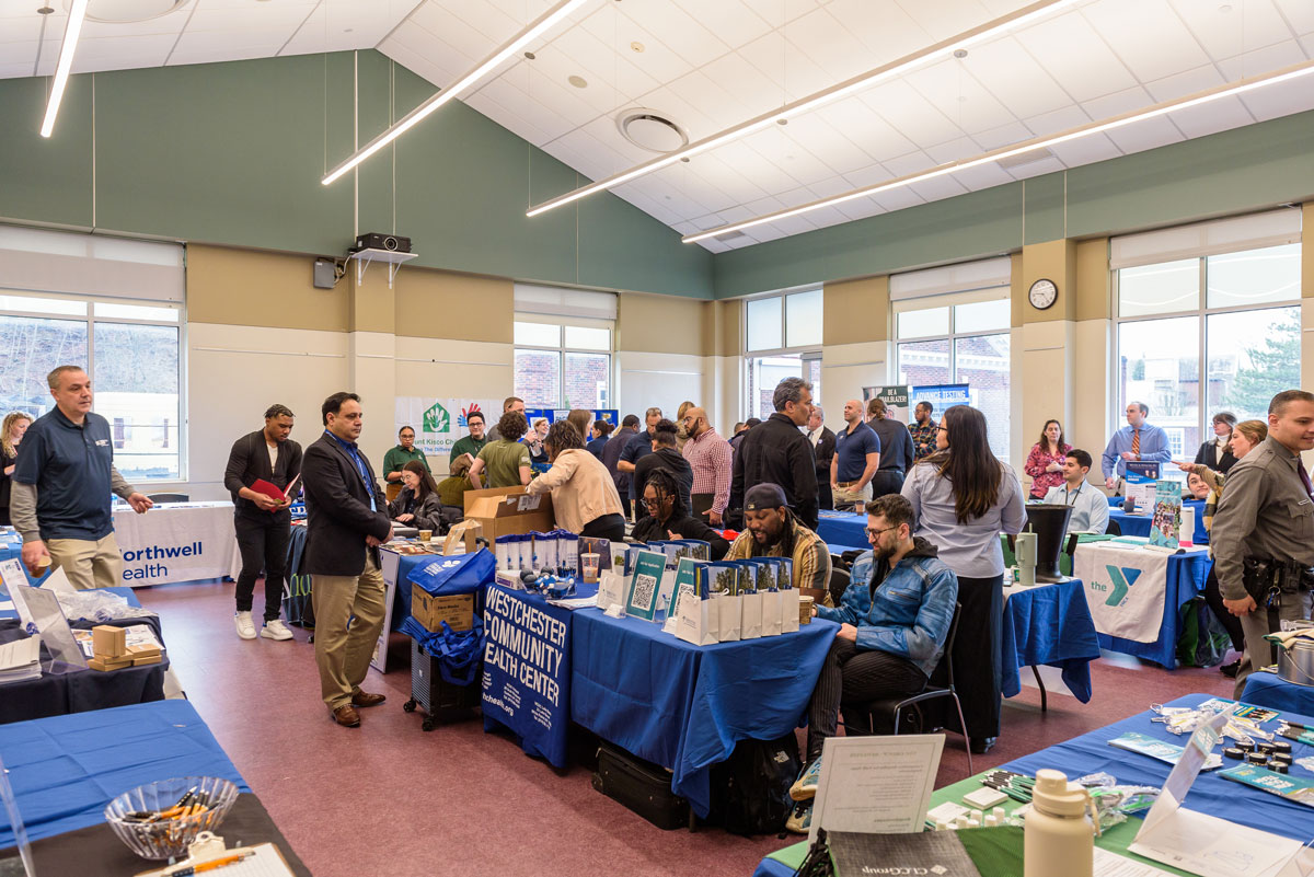 How to Prepare for a Job Fair in Westchester County