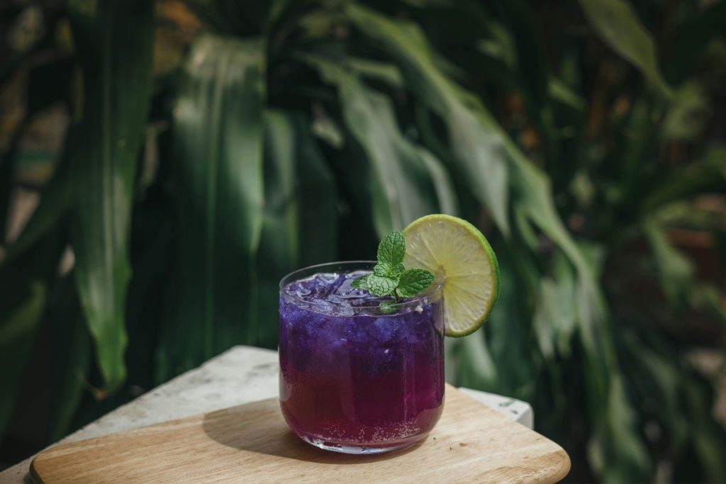 Recipe: Give Me a Minute Mocktail by New Rochelle's Town House