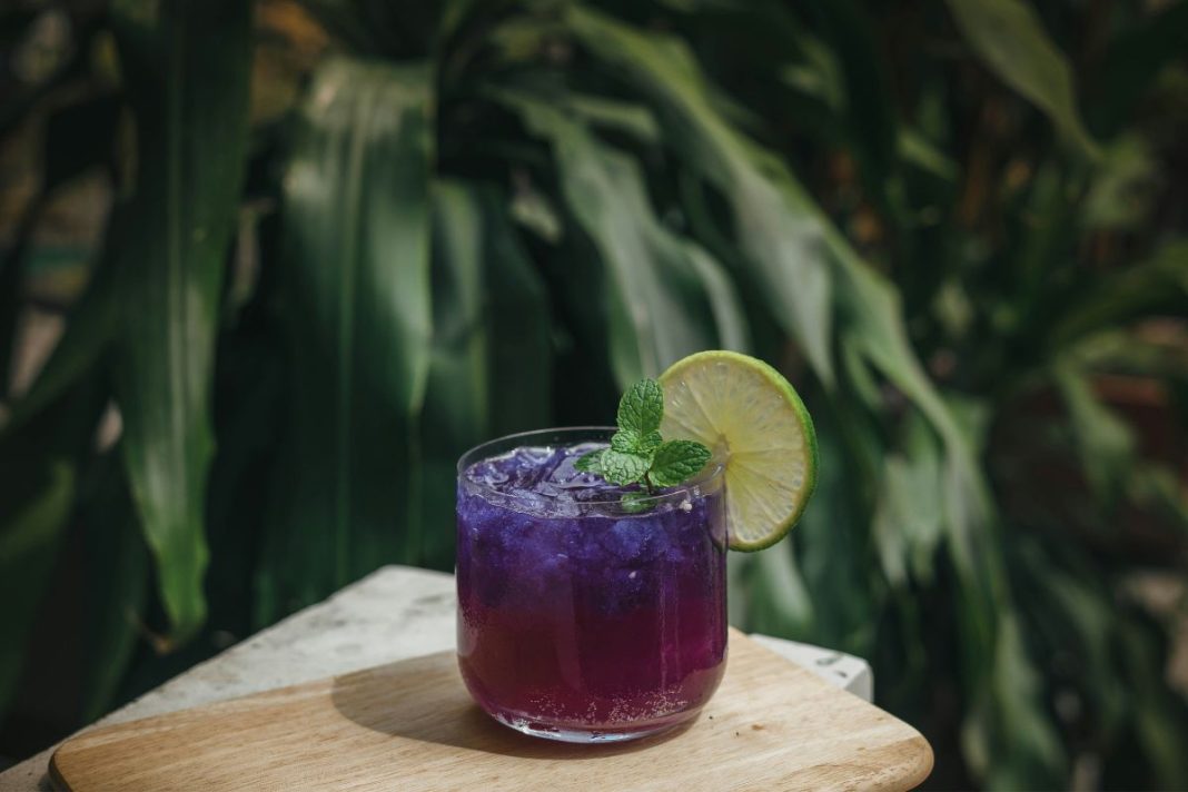 Recipe: Give Me a Minute Mocktail by New Rochelle's Town House
