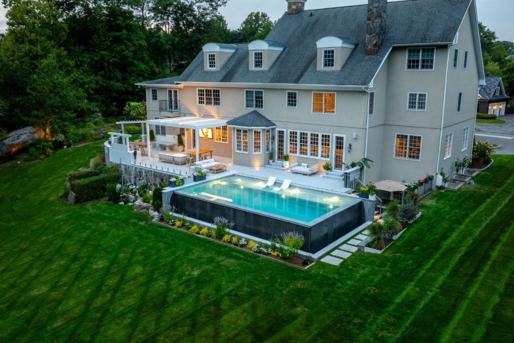 How to Build the Perfect Pool in Westchester County