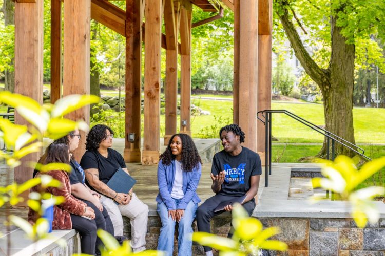 Work-Based Learning at Mercy University Offers Real Experience