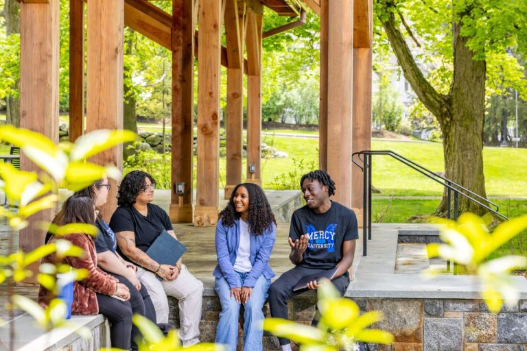 Work-Based Learning at Mercy University Offers Real Experience