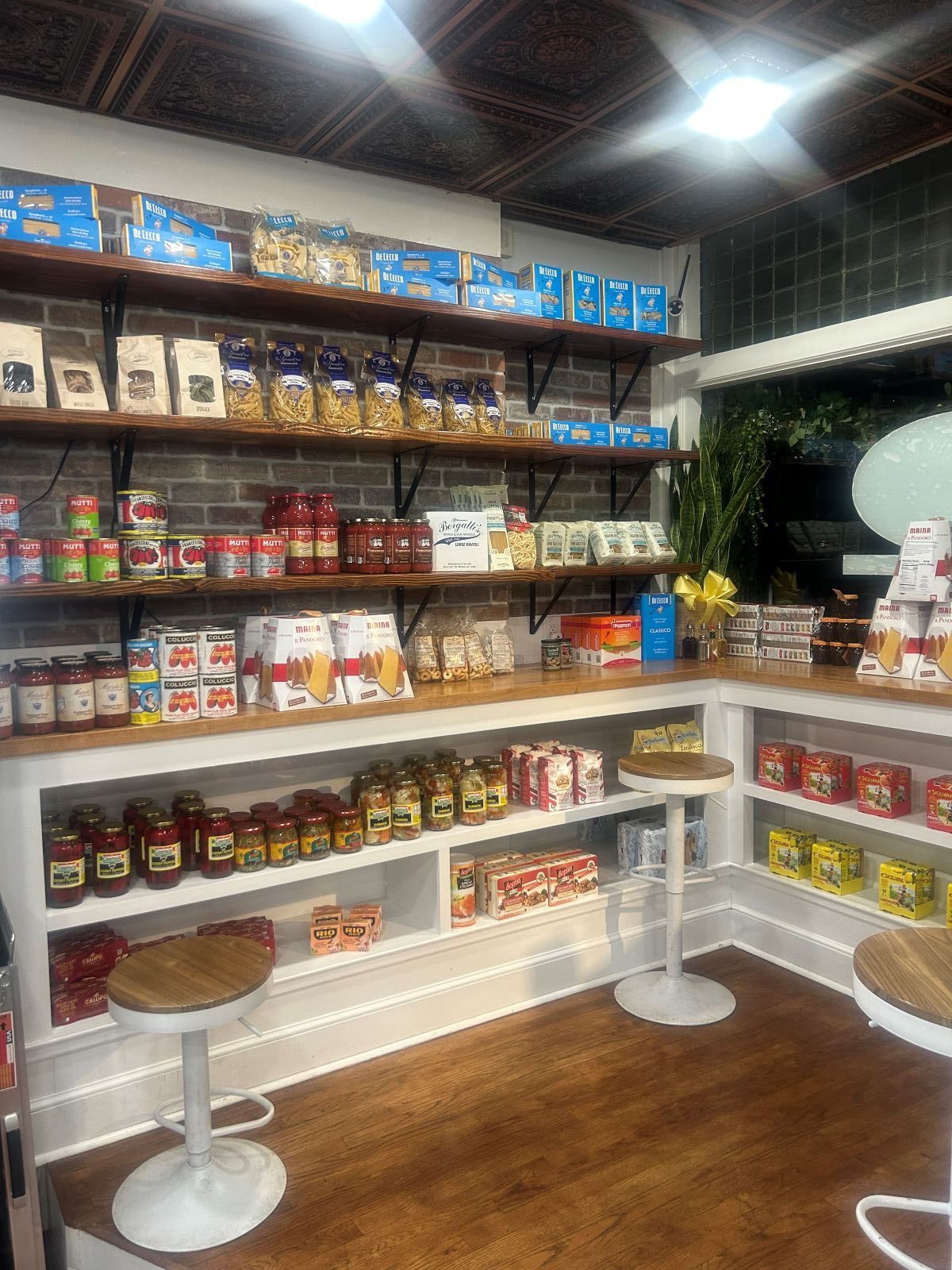 Antonio's Italian Deli & Market Brings Bronx Charm to Rye