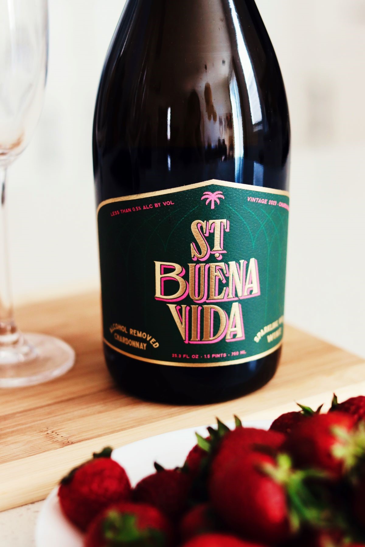 St. Buena Vida Brings Premium Nonalcoholic Wine to Westchester